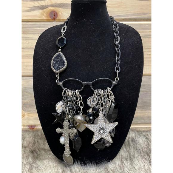 ART BY AMY LABBE | Jewelry | New Art By Amy Labbe Glasses Necklace In ...